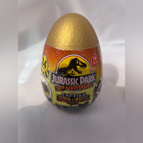 Toys | Jurassic Park 3th Anniversary Captivz Build N Battle Egg | Poshmark